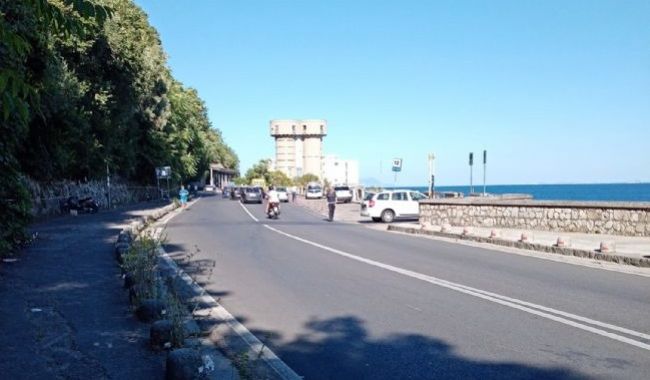 Castellammare - Polizia municipale e new jersey a Pozzano funzionano ...